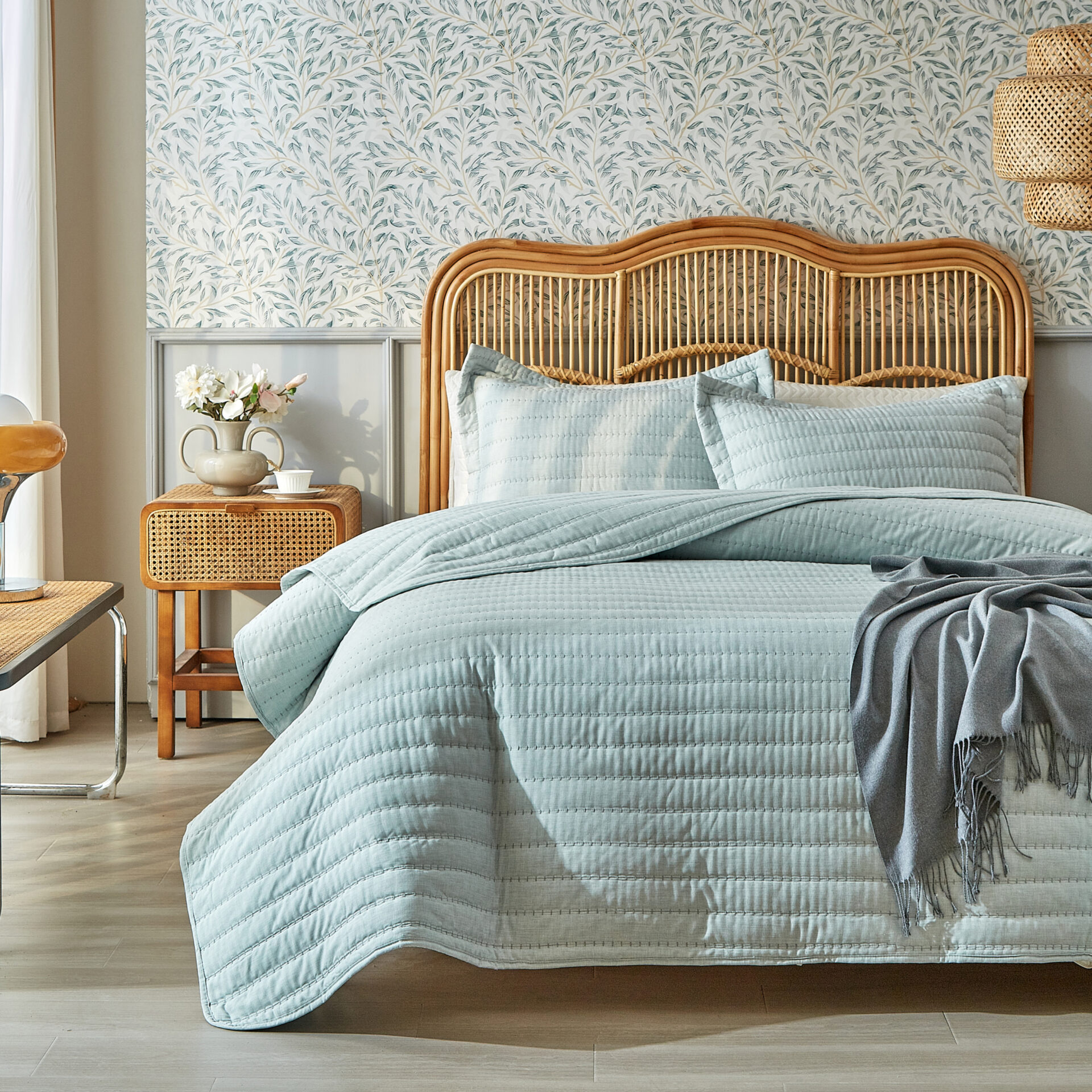 Da Capo (Aqua) Bedspread - Liolios Home