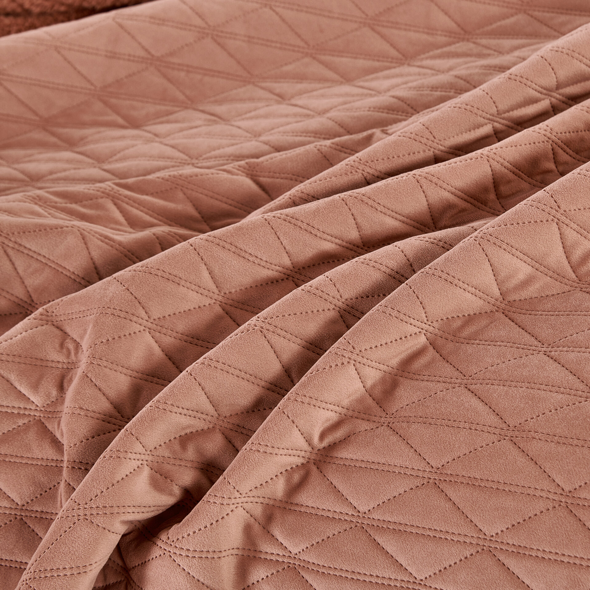 Bottega (Amethyst) Bedspread - Liolios Home